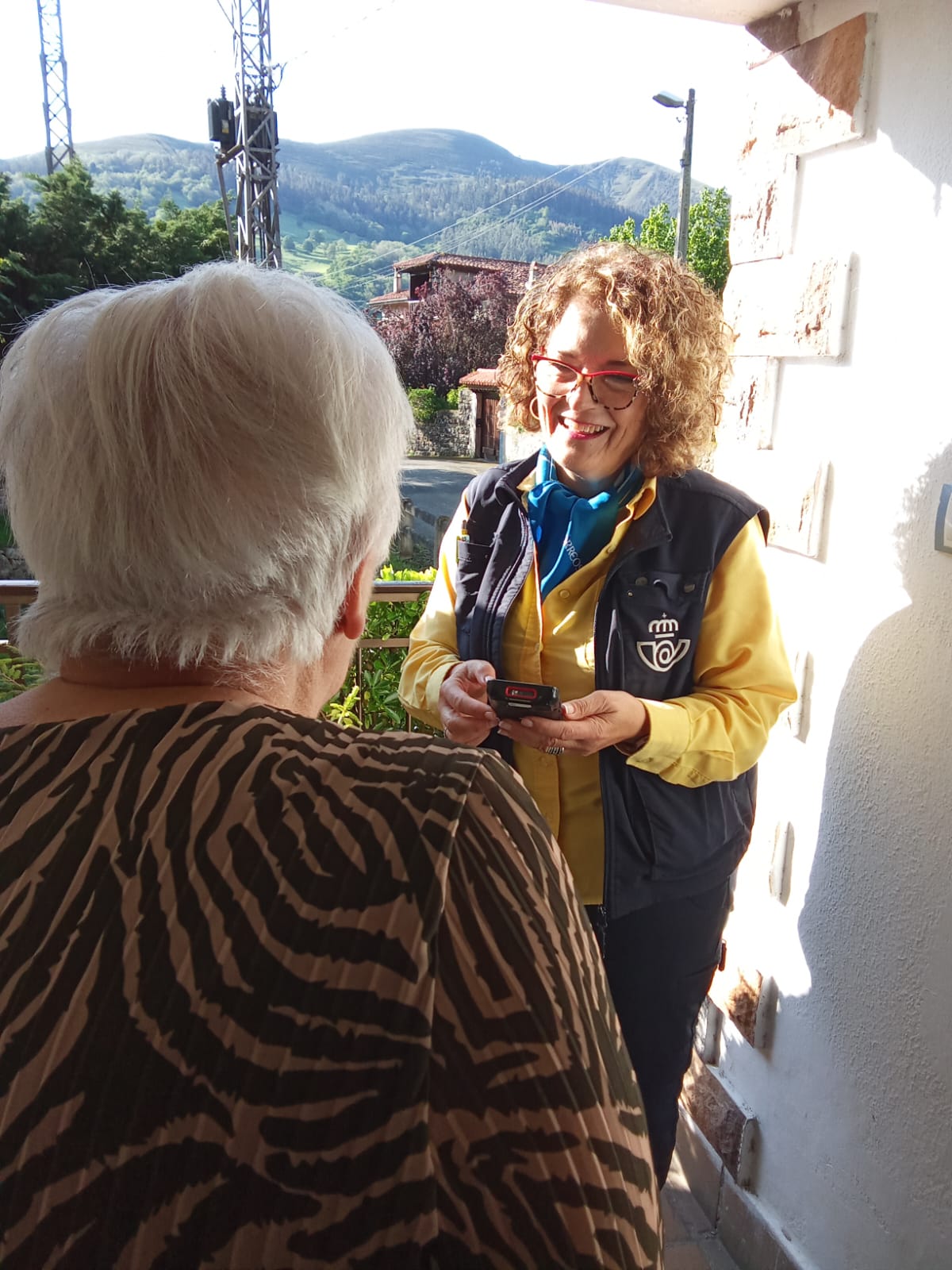 Los carteros rurales aumentaron sus servicios un 13,4% en Cantabria en ...